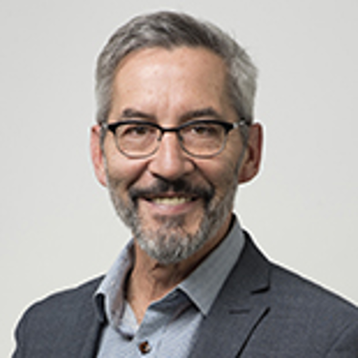 Scott McKay - Membre additionnel à temps partiel